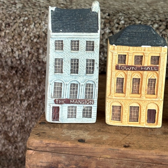 Wall Decor | Charming Miniature Village Wall Decor Set | Poshmark